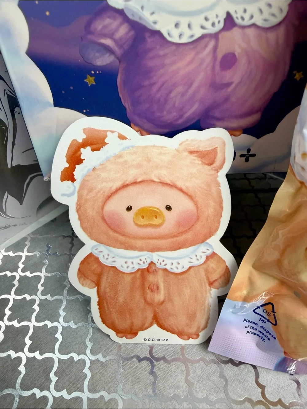 POP MART | Toys | Lulu The Piggy Charismatic Orange Dreaming Wonderland ...